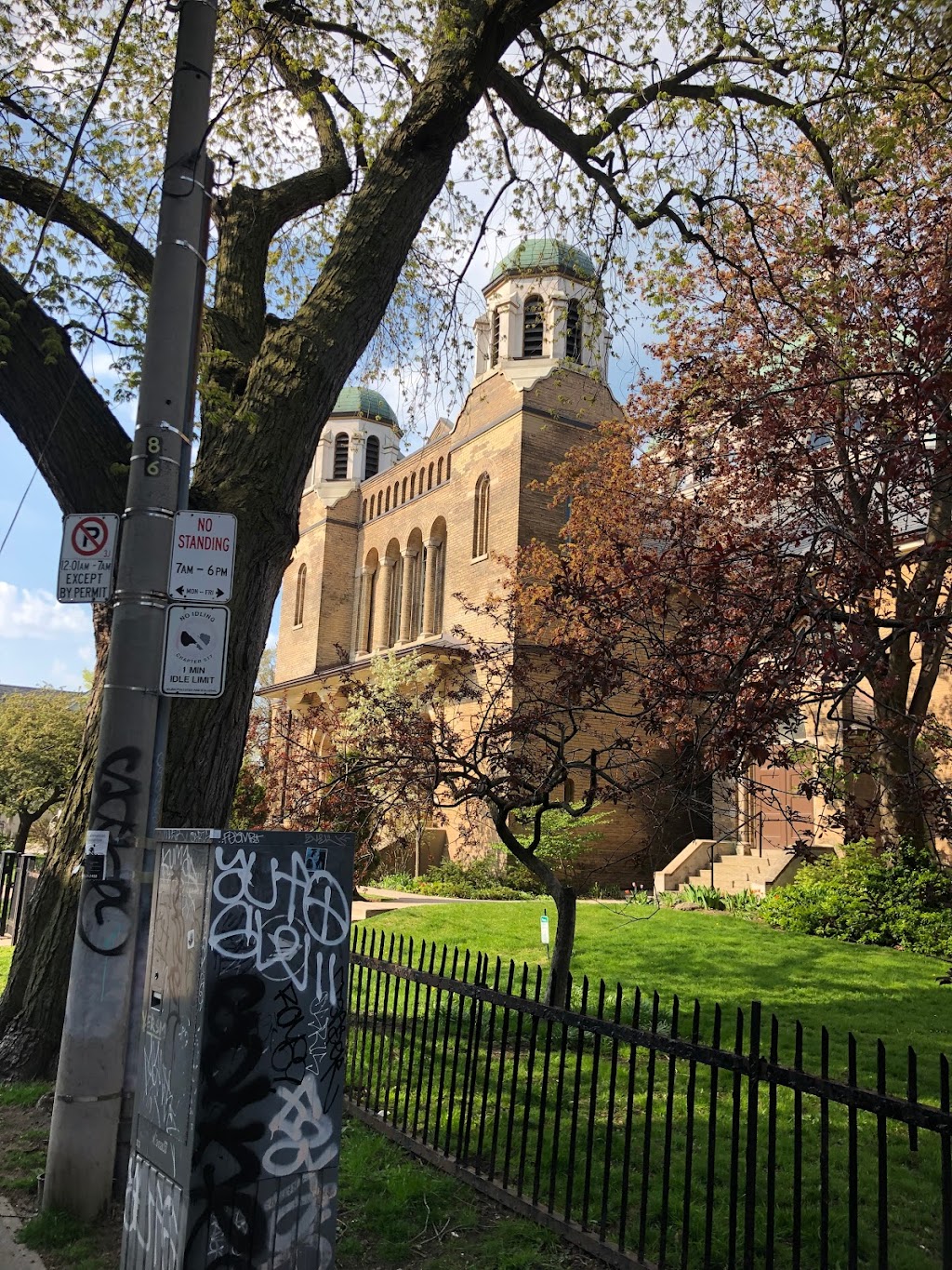 Roseneath Theatre 651 Dufferin St Toronto ON M6K 2B2 Canada